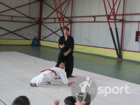 Scoala 24 Sf. Gheorghe Craiova - arte martiale in Craiova